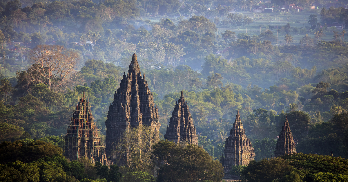 7 Churches And Temples You Have To Visit | TravelAwaits