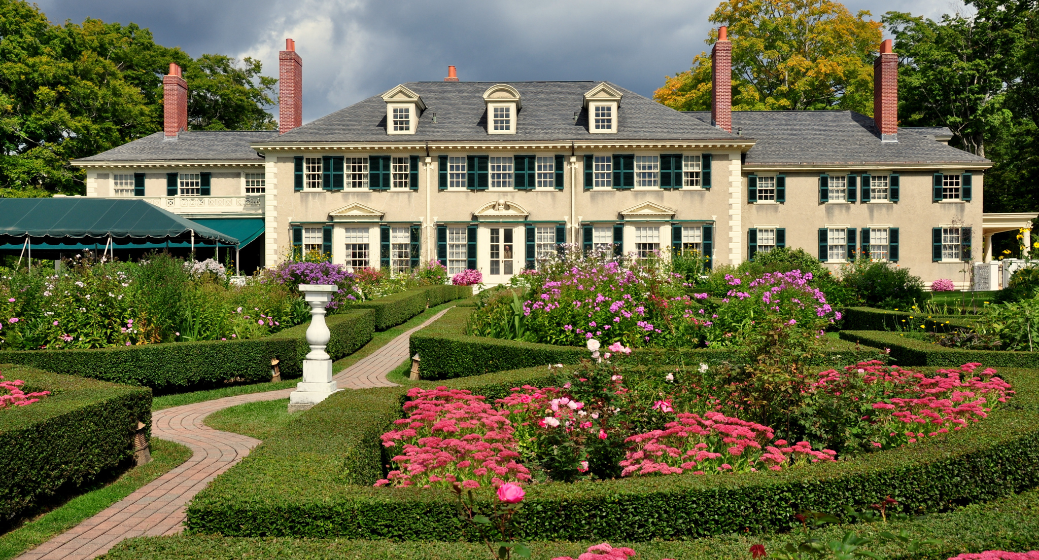6 Reasons To Visit Hildene: The Lincoln Family Home In Vermont ...