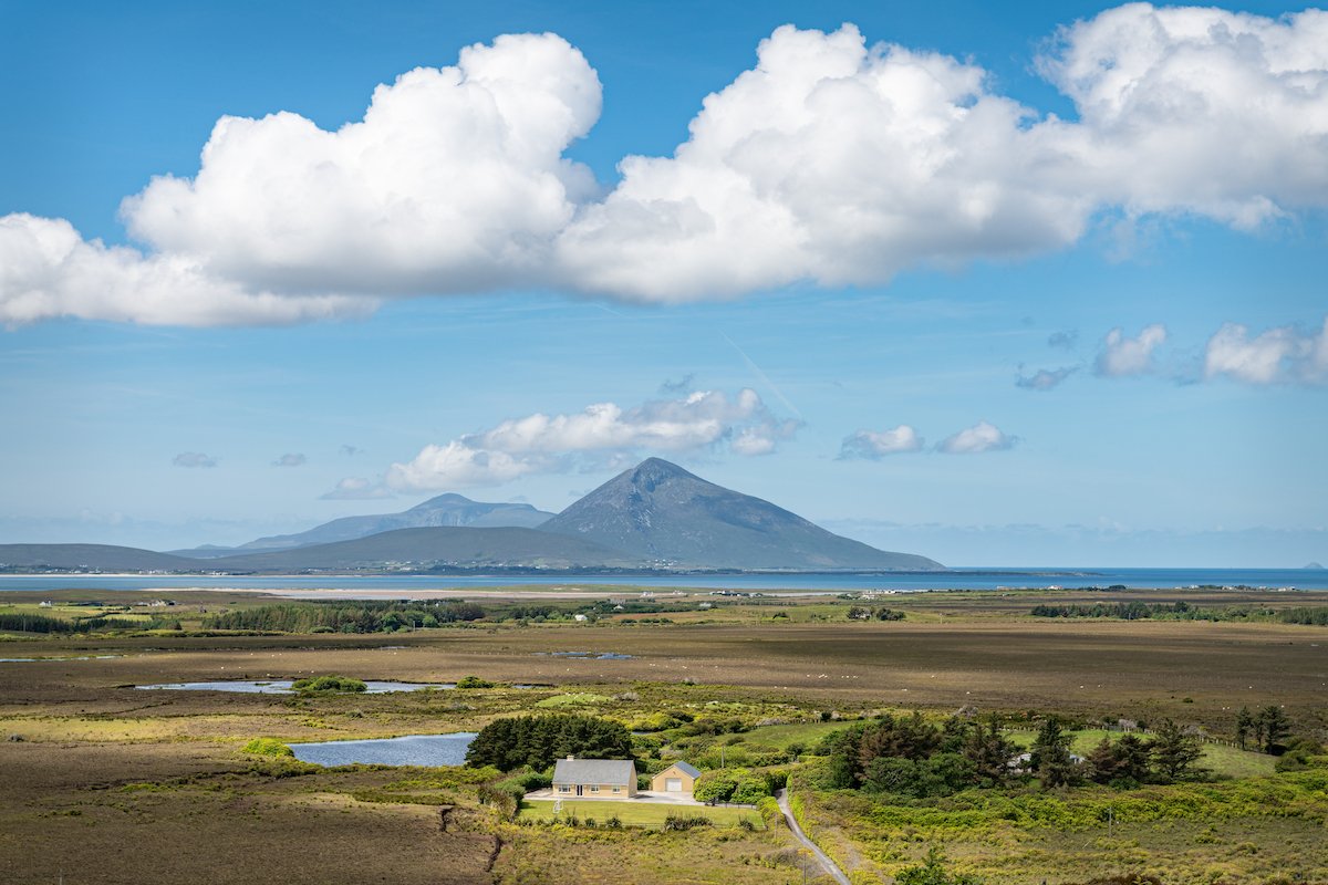 The 6 Incredibly Beautiful National Parks Of Ireland | TravelAwaits