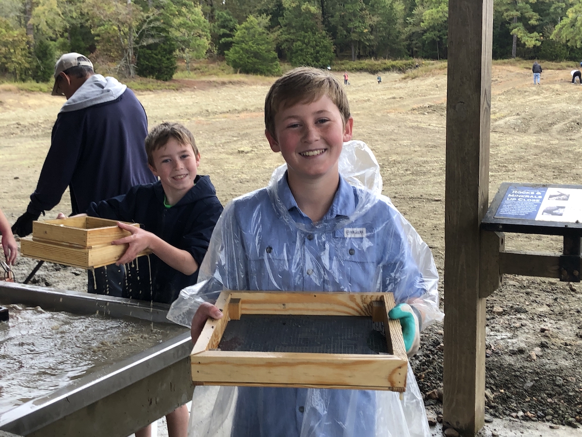 Digging For Diamonds At Crater Of Diamonds State Park: 14 Things To ...