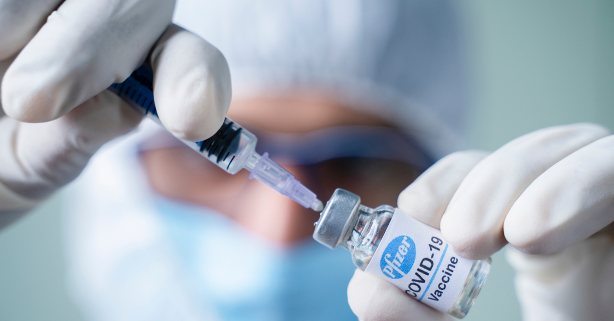 CDC Says Fully Vaccinated People Can Gather Indoors Without Masks ...