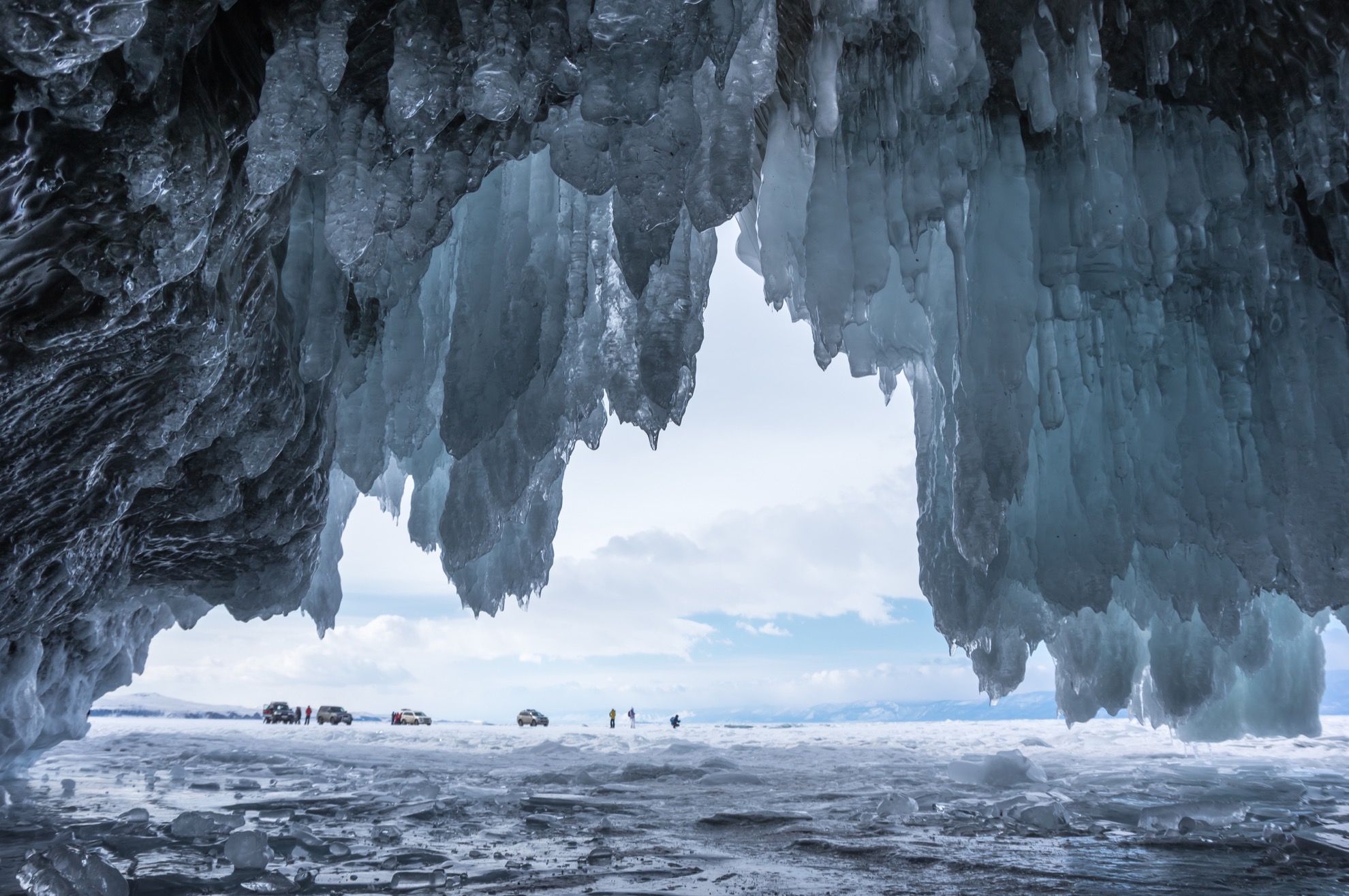 How To See Lake Baikal's Turquoise Ice: The Oldest And Deepest Lake In ...
