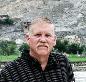 Interview With History Buff Travel Blogger Bob Bales | TravelAwaits