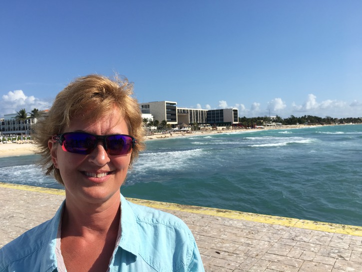 Interview With 'Empty Nestopia' Blogger Donna Long | TravelAwaits