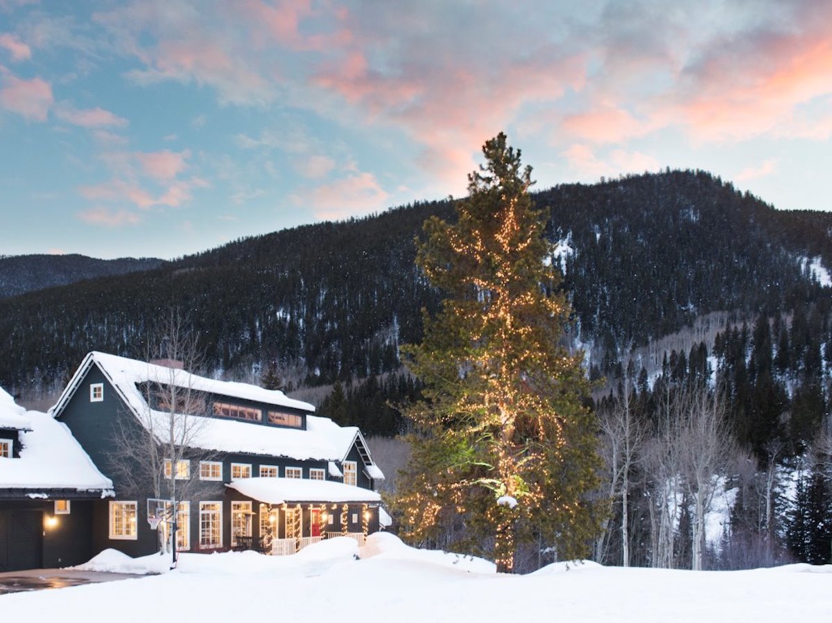 You Can Rent Kevin Costner’s Gorgeous 160-Acre Colorado Ranch, But It ...