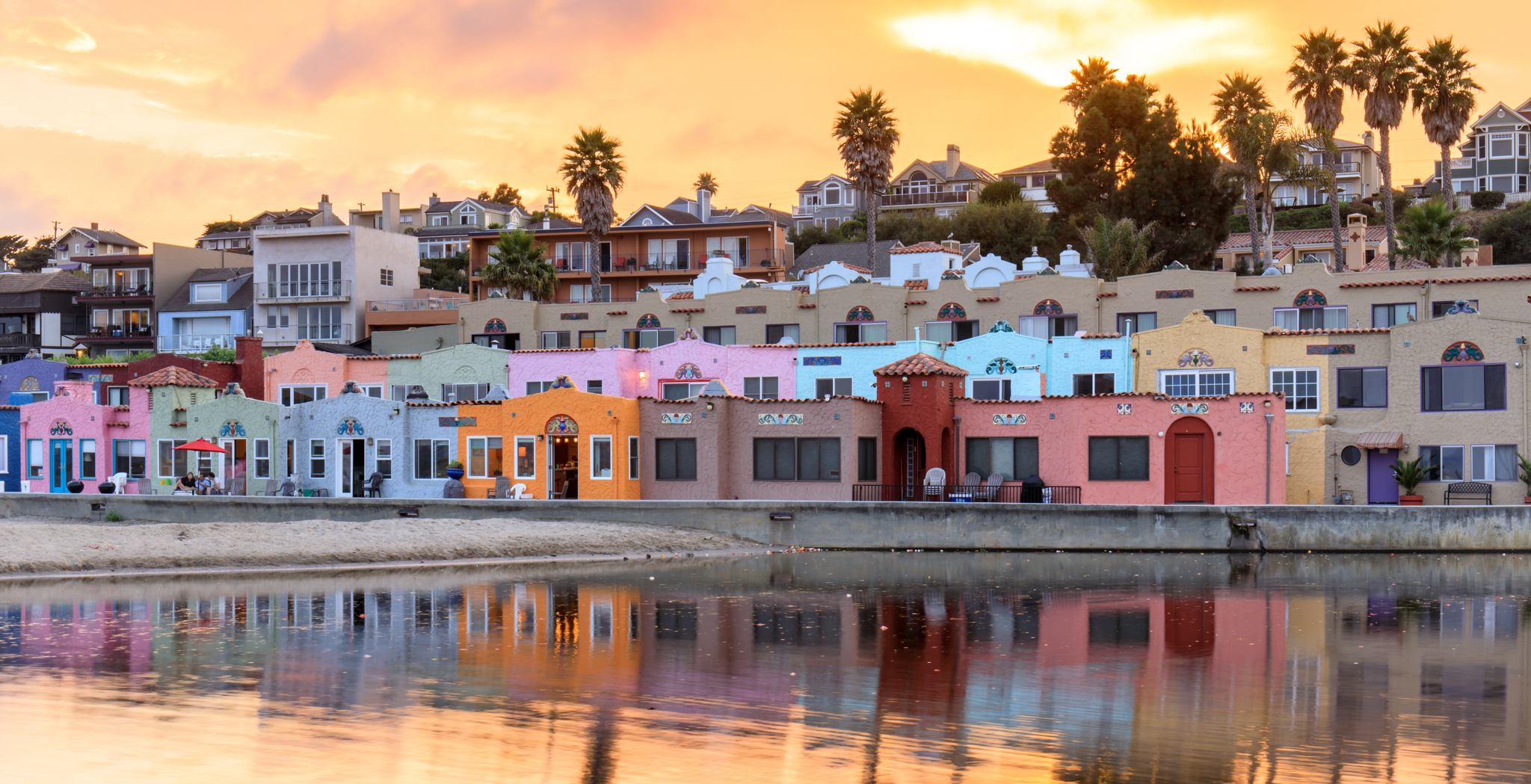 10 Quaint Towns On California's Coast | TravelAwaits