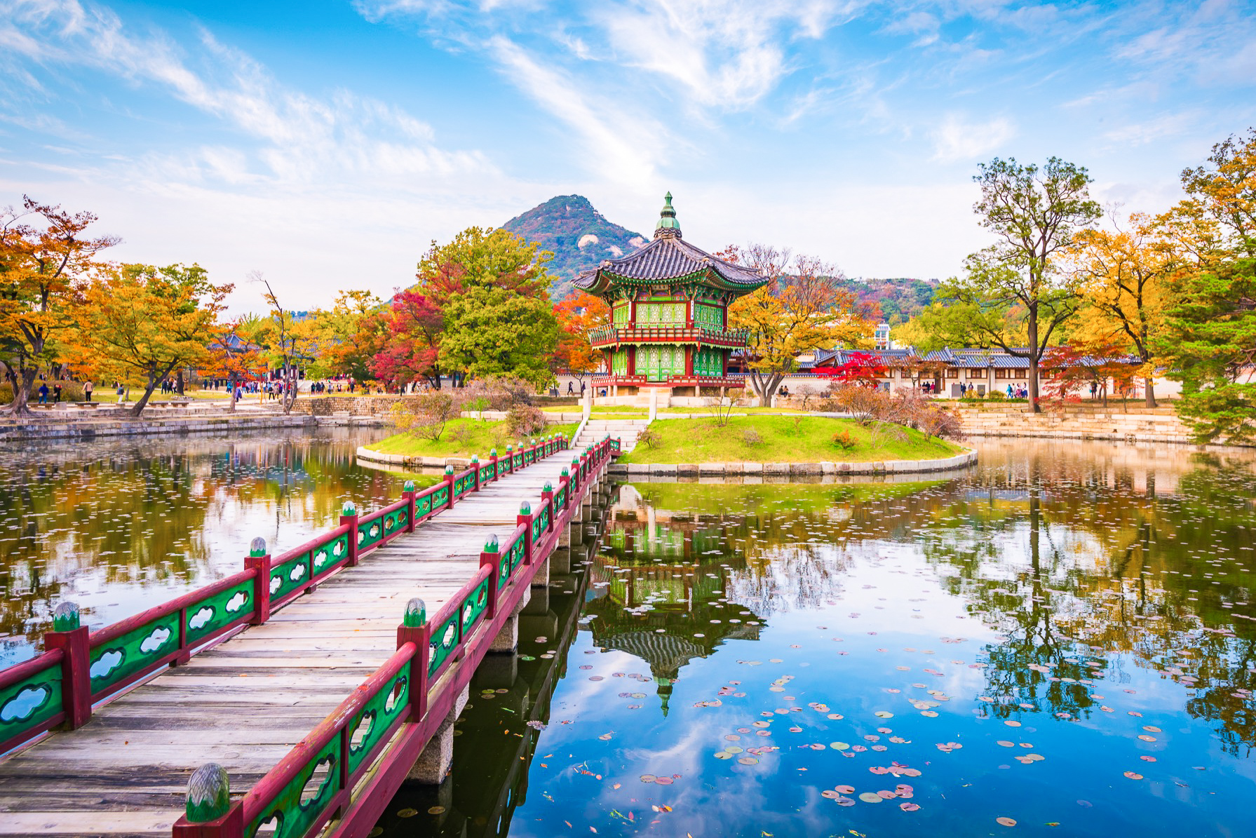 7 Beautiful Places In Seoul, South Korea | TravelAwaits