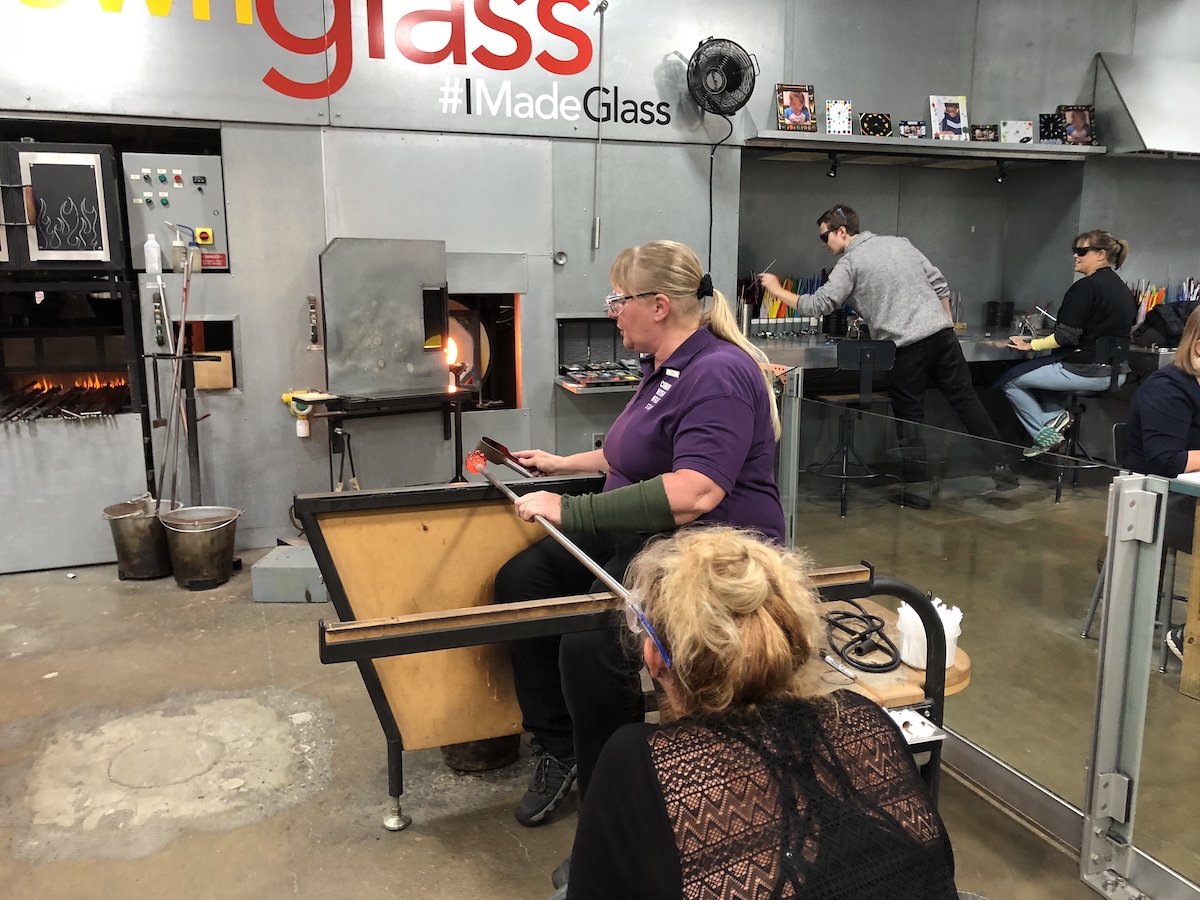 Why Glass Blowing Is An Experience You Should Not Pass Up