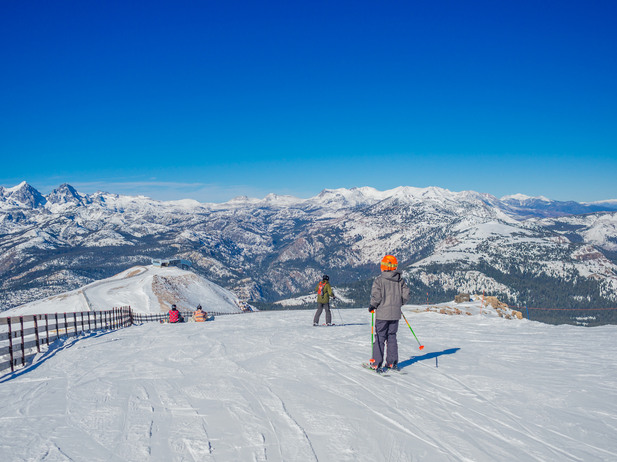 10 Fantastic Things To Do In Mammoth Lakes In The Winter | TravelAwaits