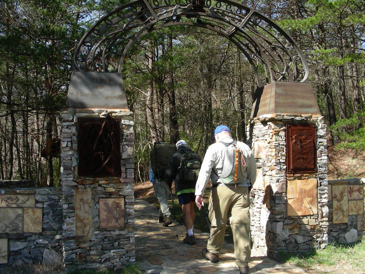 11 Important Tips For Hiking Alabama’s Pinhoti Trail | TravelAwaits