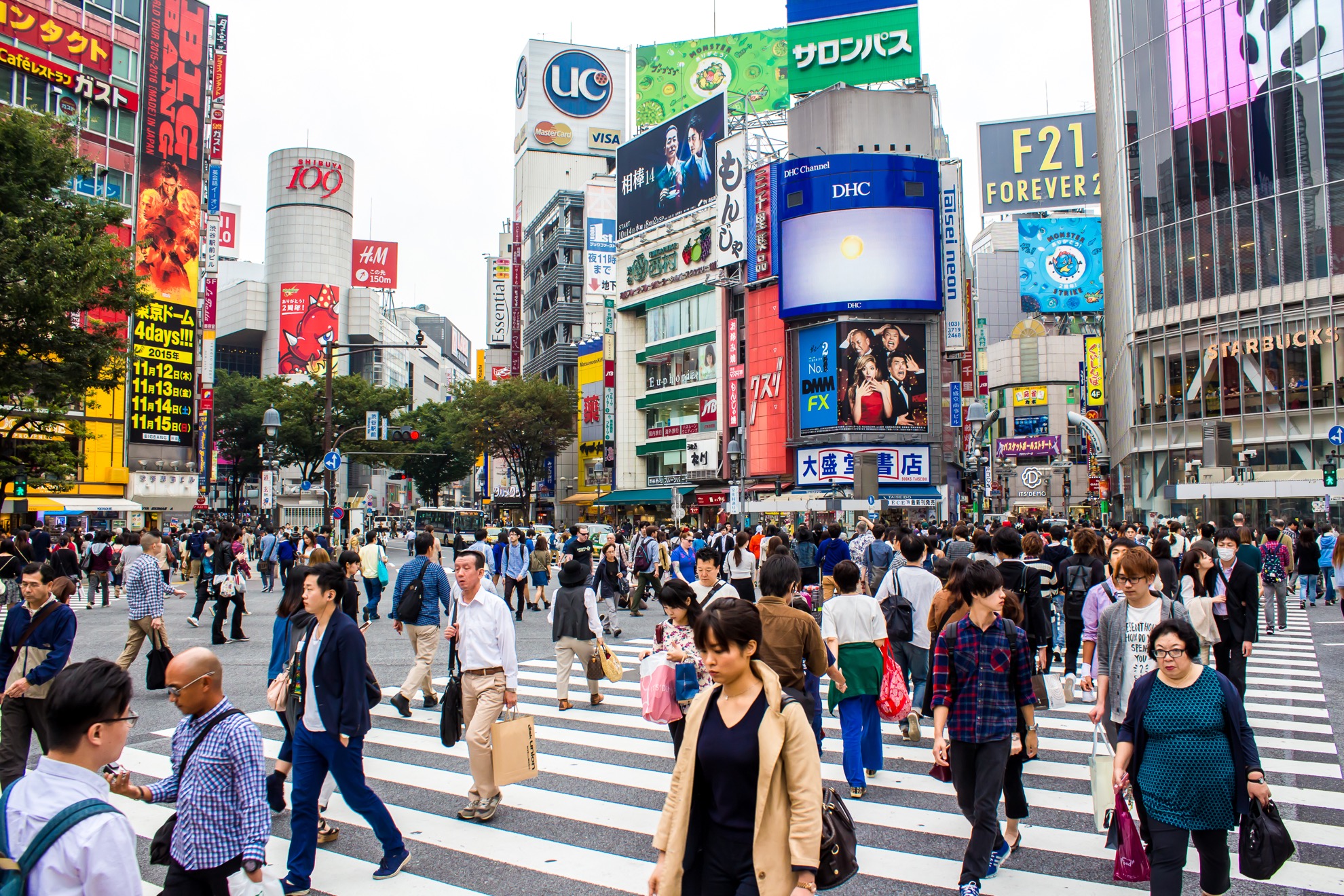 8 Japanese Cultural Customs To Know About Before You Go | TravelAwaits