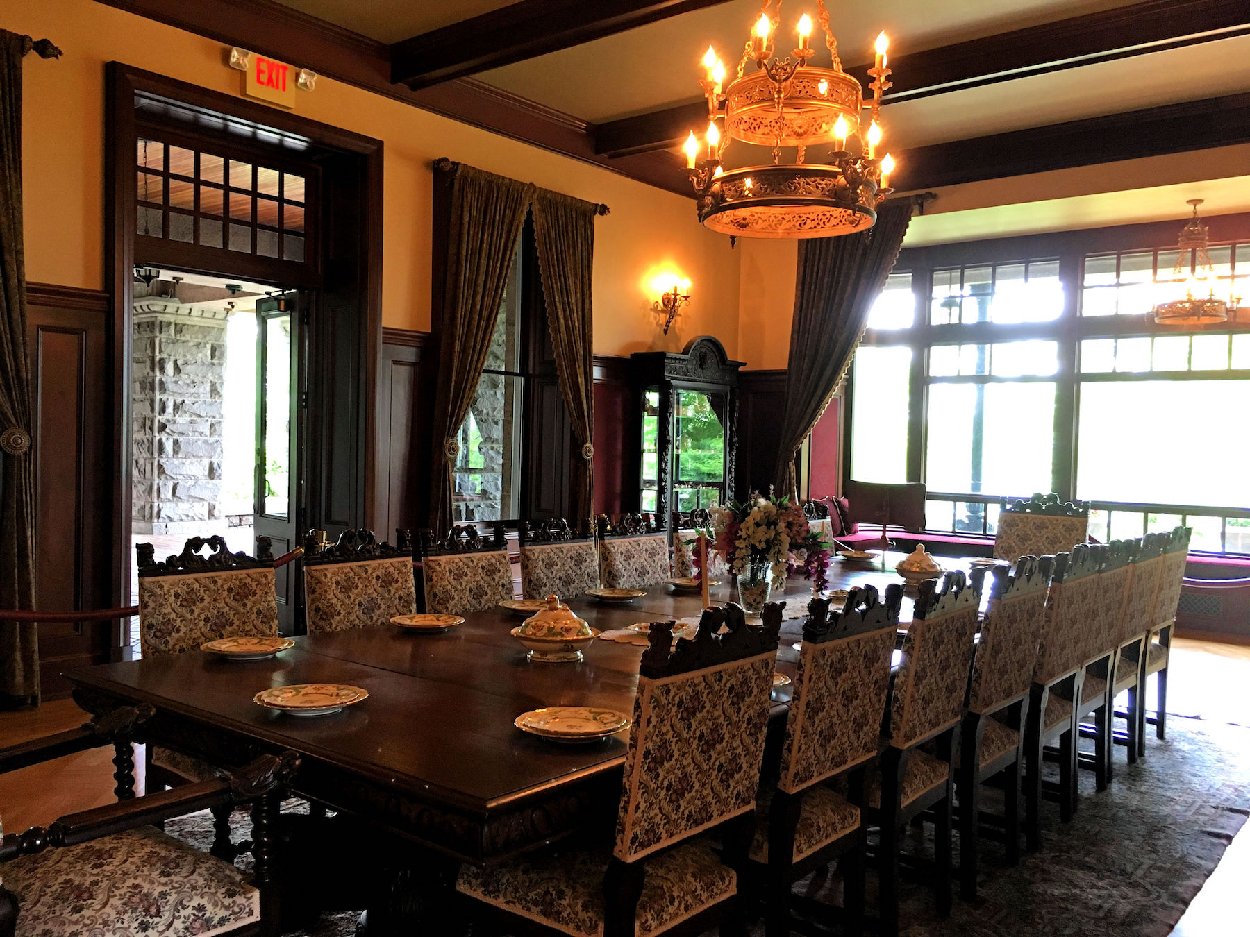 How To Spend A Perfect Day At Boldt Castle | TravelAwaits