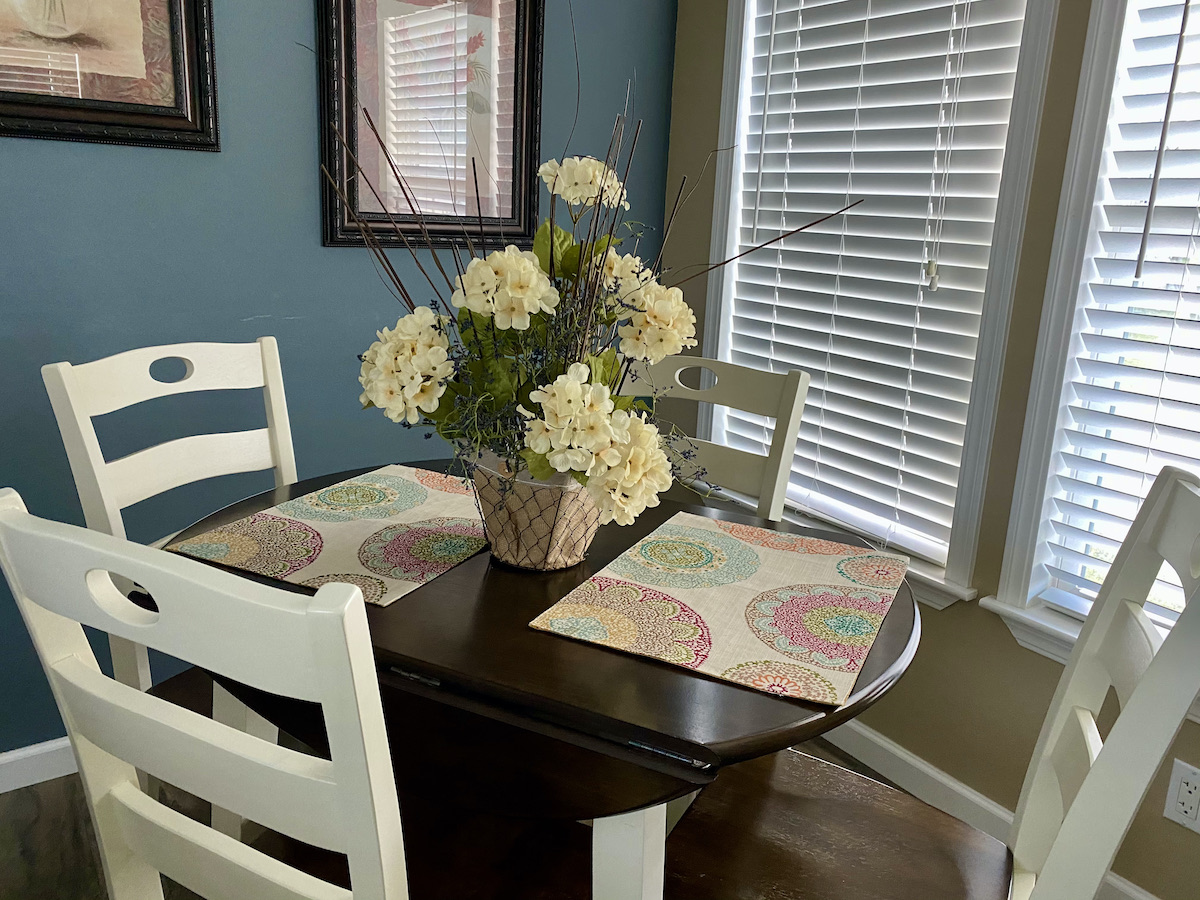 What Is A Park Model RV, Plus 9 Things To Know Before Staying In One ...