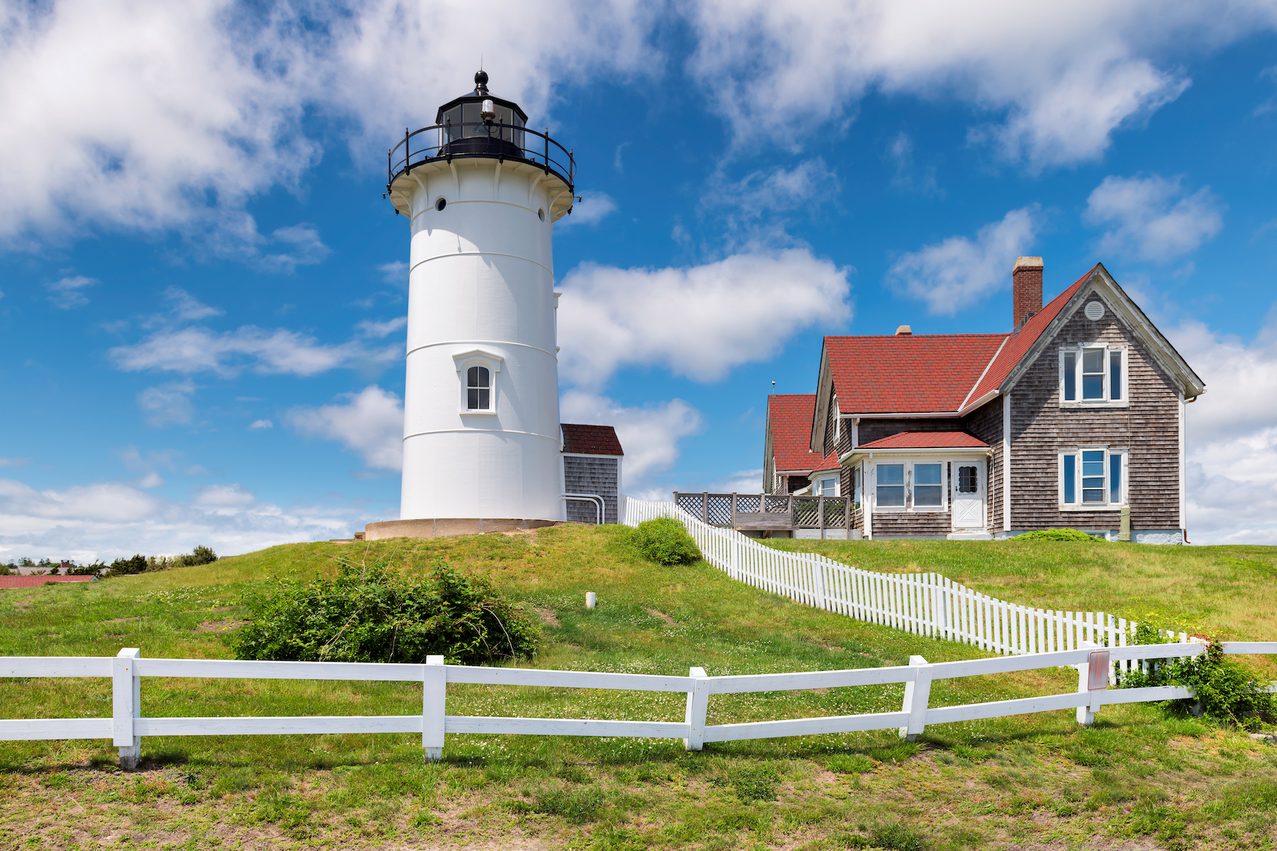 7 Beautiful Lighthouses To Visit On Cape Cod