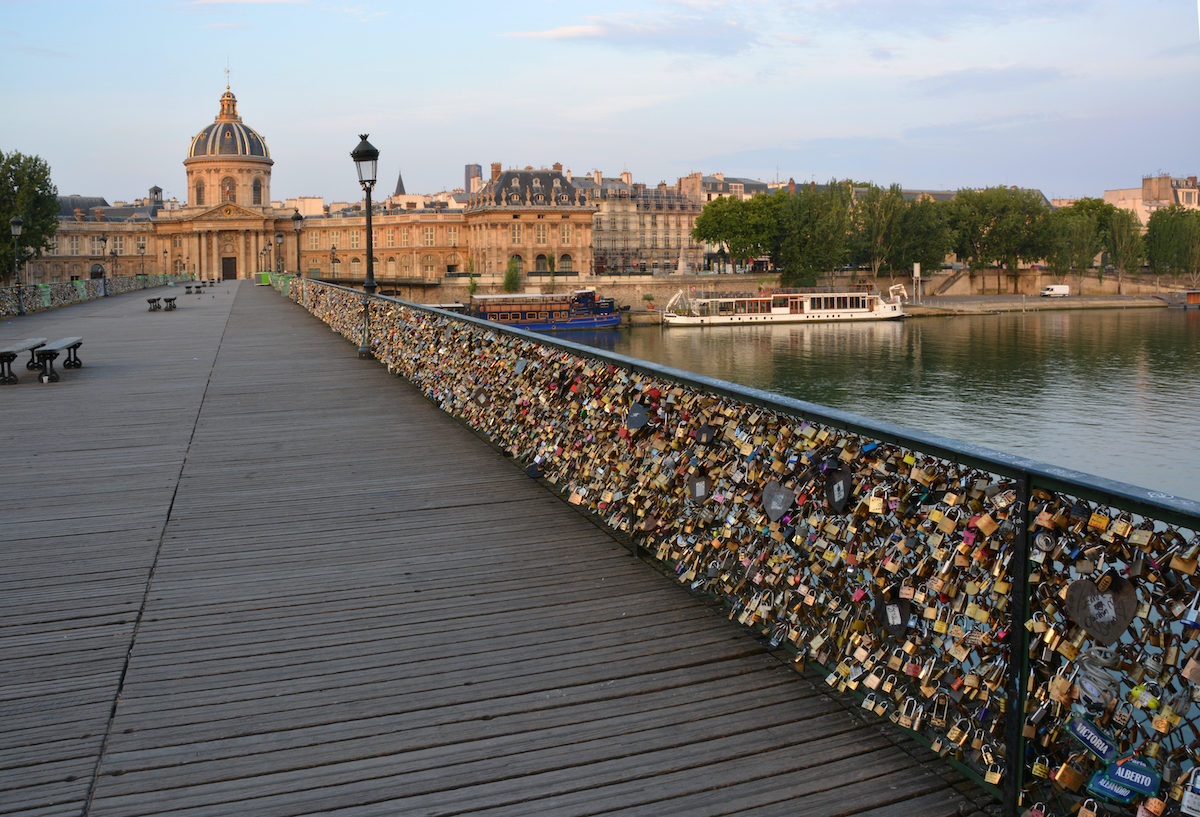 The Unique Stories Behind These 9 Beautiful Bridges In Paris | TravelAwaits
