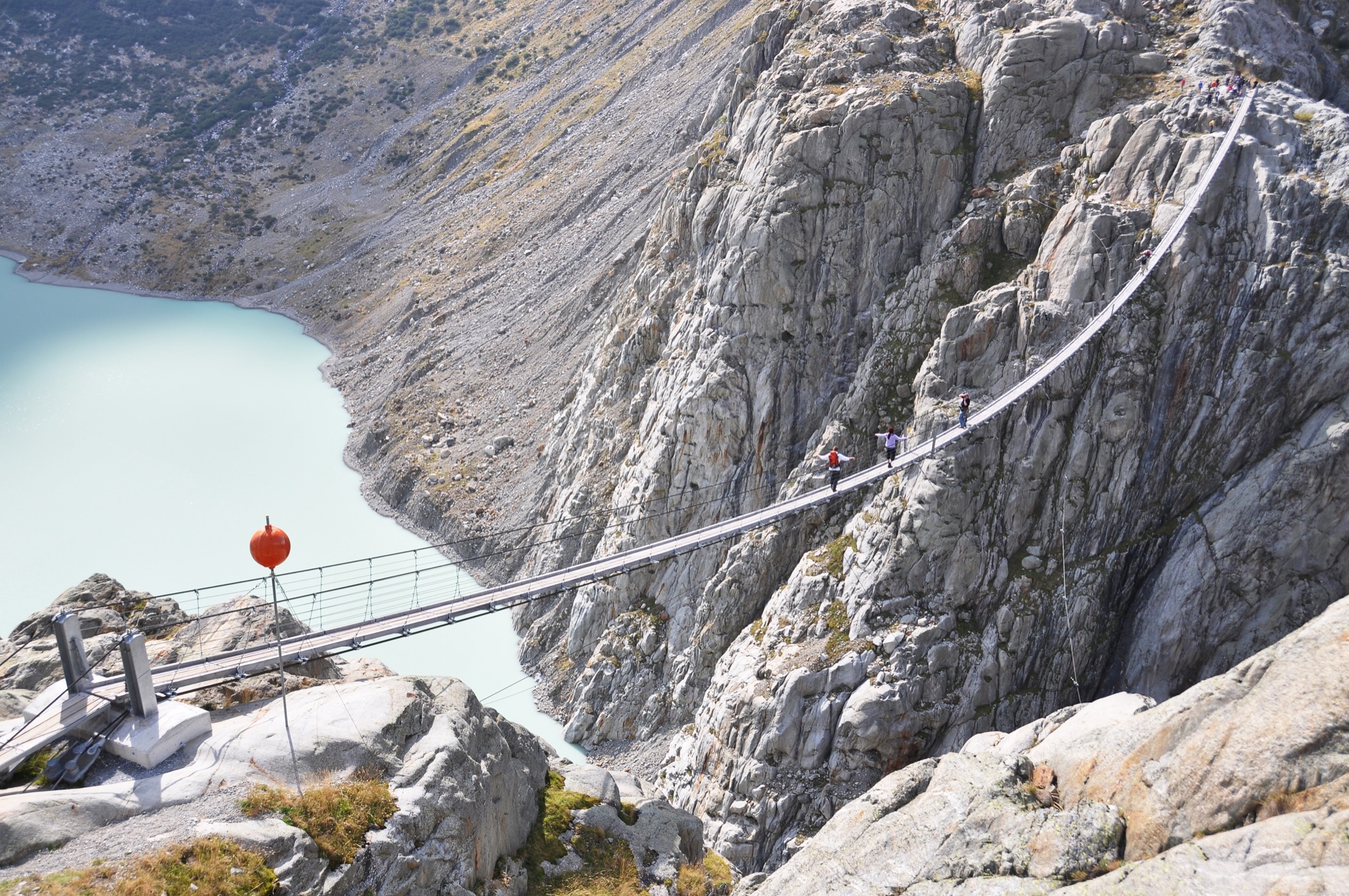 The World's Most Terrifying Bridges
