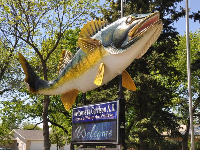 9 Larger-Than-Life Must-See Sites In North Dakota | TravelAwaits