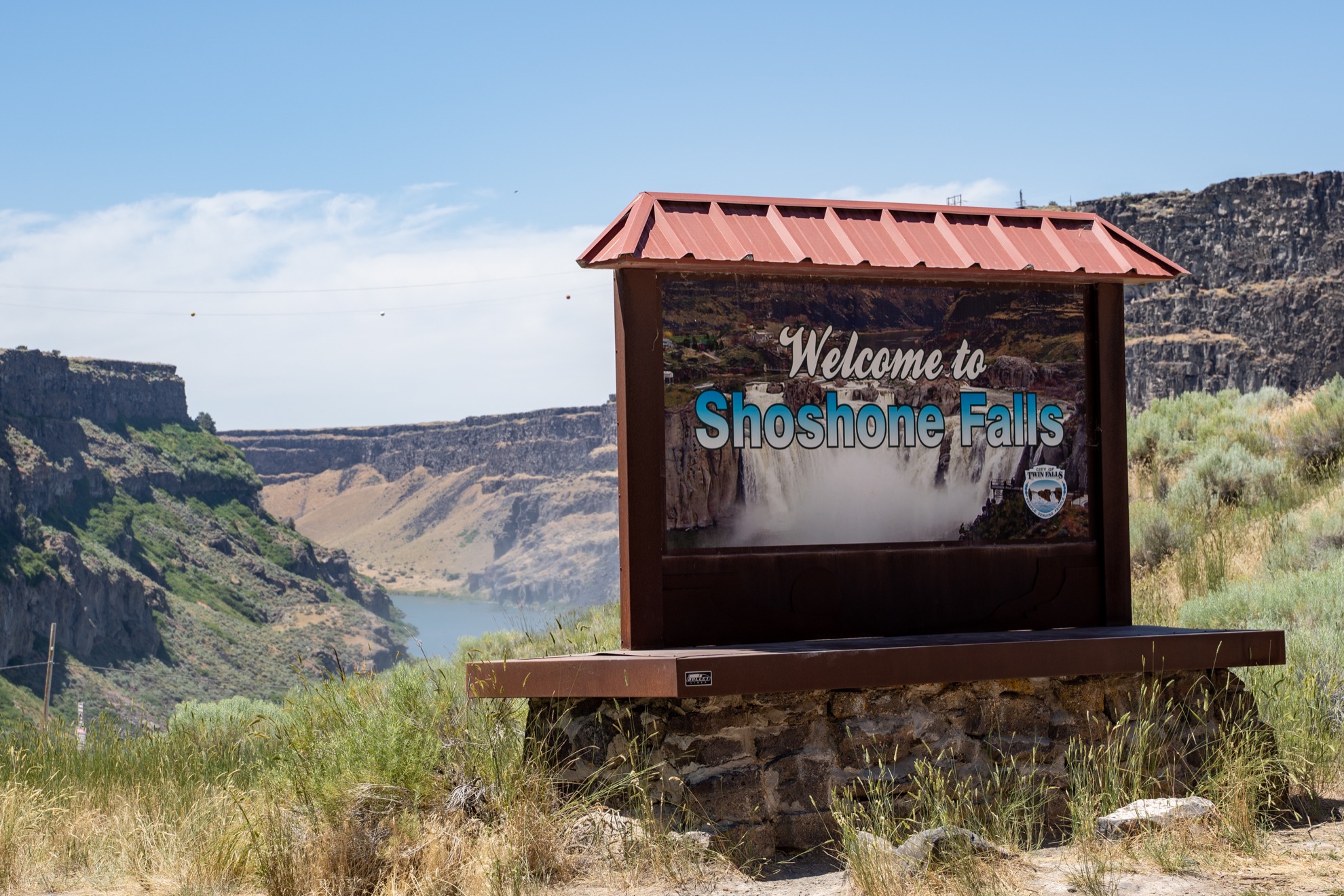 How To Visit Idaho's Beautiful Shoshone Falls