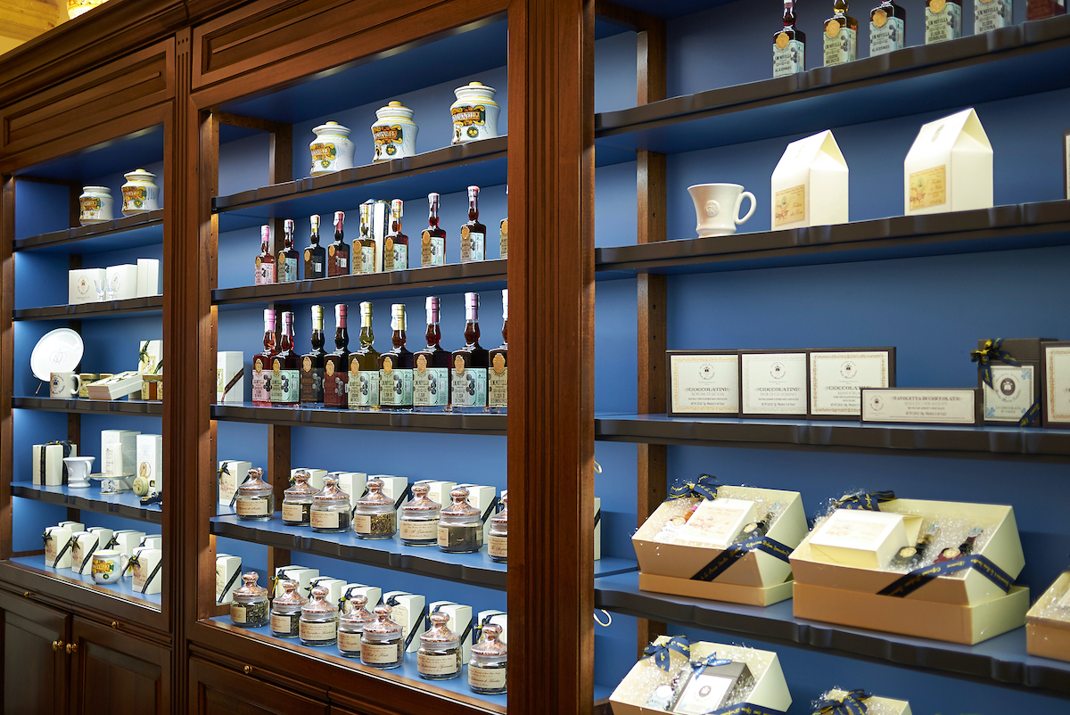 8 Of The Oldest Stores In Europe That You Can Still Visit | TravelAwaits