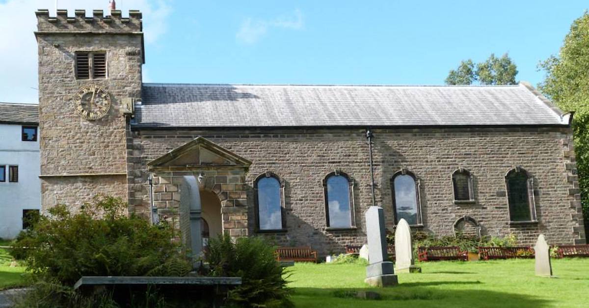 My 7 Favorite Historic Churches To Visit In The UK | TravelAwaits