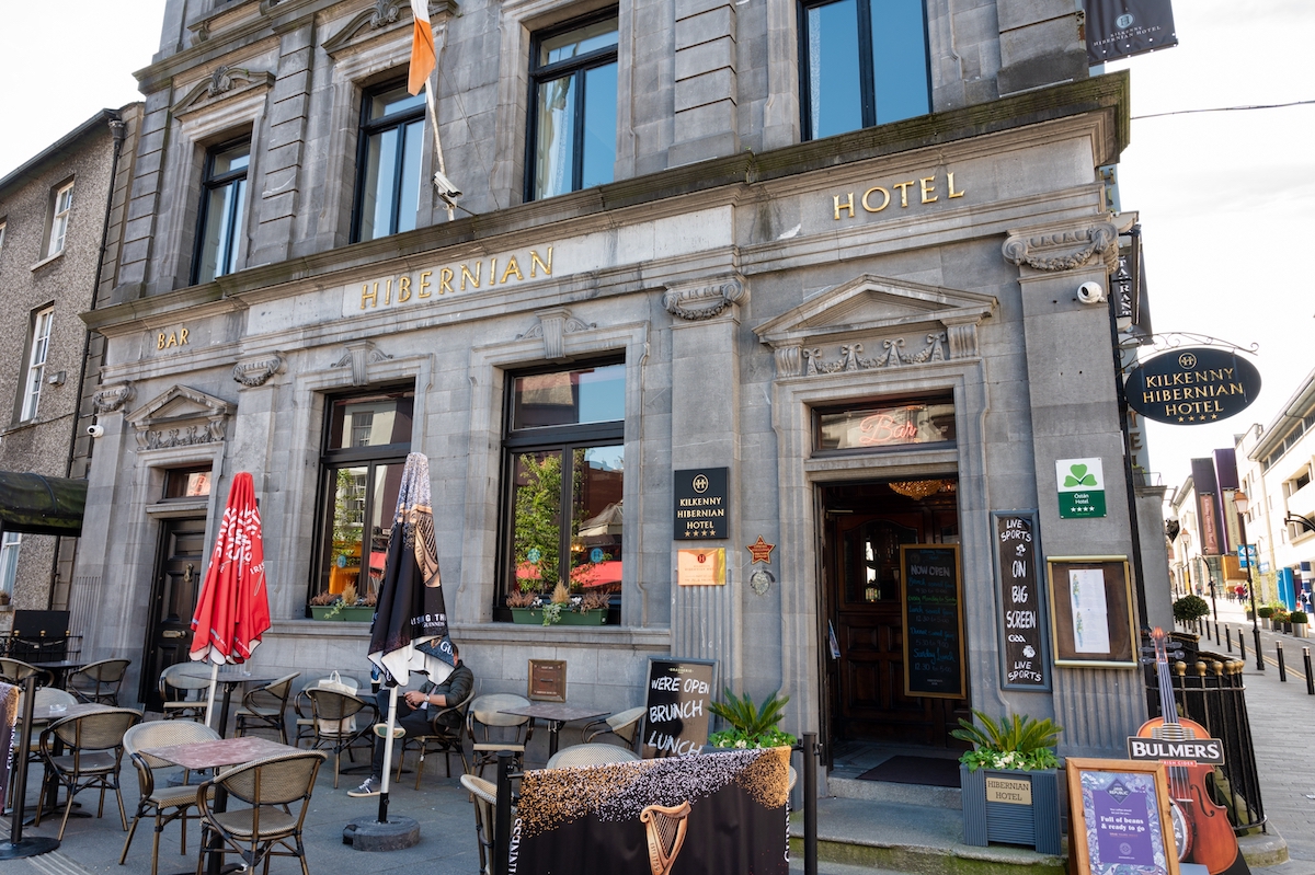 19 Things I Learned Staying In An Irish Hotel | TravelAwaits
