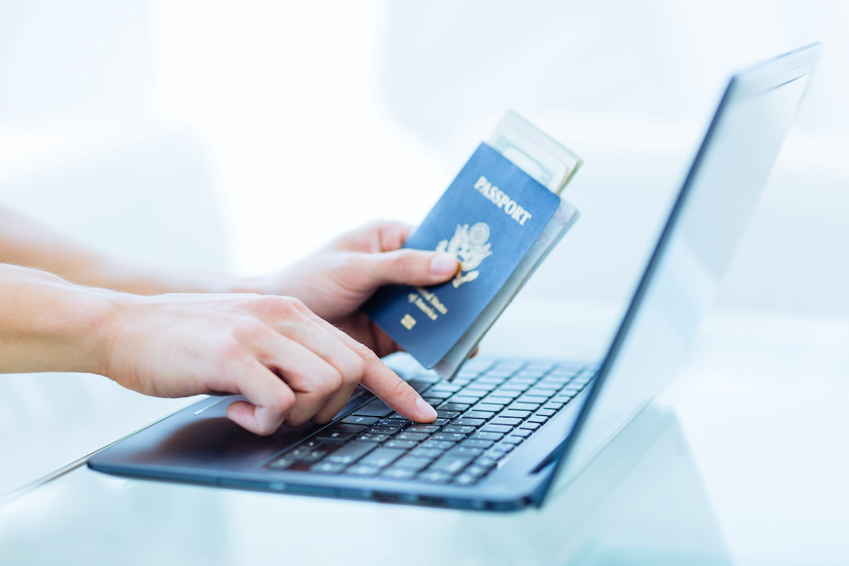 Starting In 2023 You Can Renew Your U.S. Passport Online — What You ...