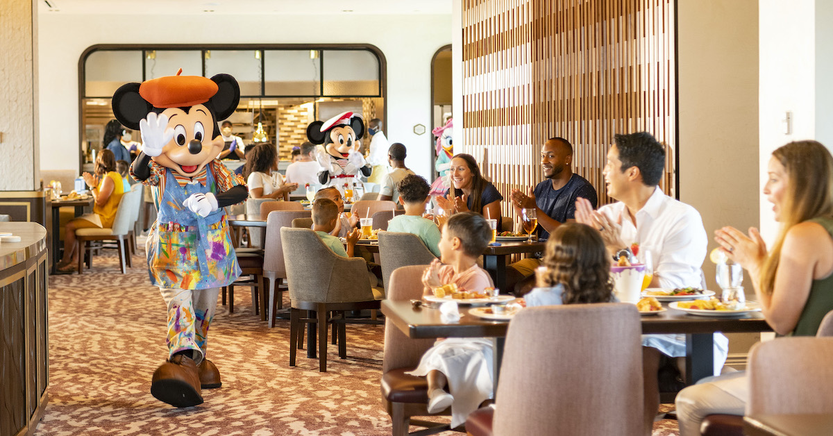 Disney Character Experiences You Must Do According To Disney Experts ...