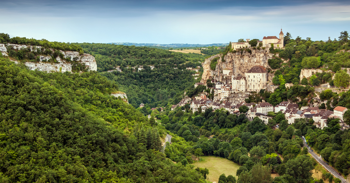 5 Charming Small Towns In France You Need On Your 2023 Travel List ...