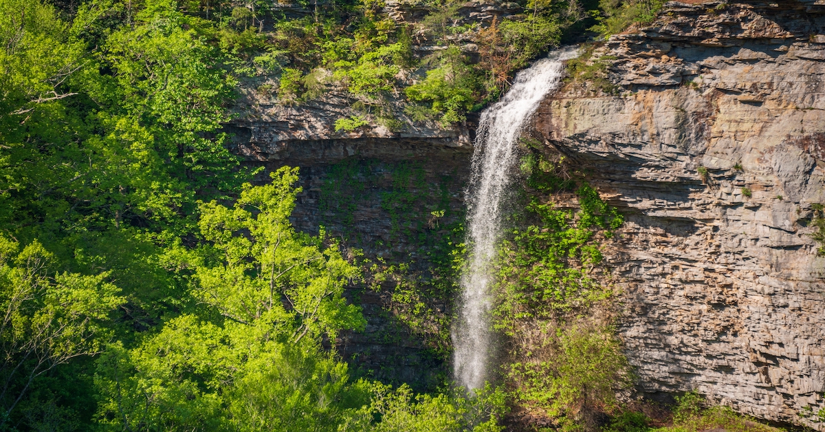 9 Stunning Alabama Waterfalls, Plus 2 Not To Miss Just Across The State ...